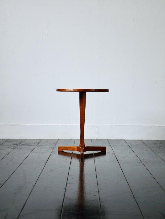 Bellbet | Danish Side Table by Hans C. Andersen for Artex